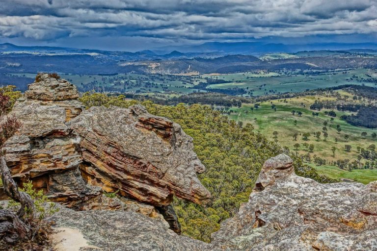 Hassans Walls & Bracey Lookouts | Lithgow Tourism Information